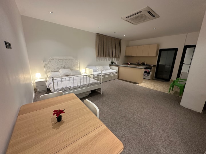 شقة 2 كبيرة انيقة وبالقرب من الحرم الشريف - Irak