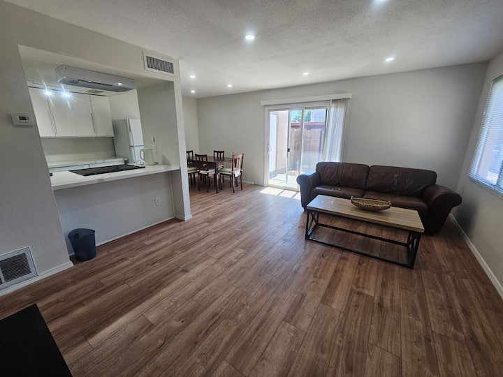 Entire Condo In Mesa - Mesa, AZ