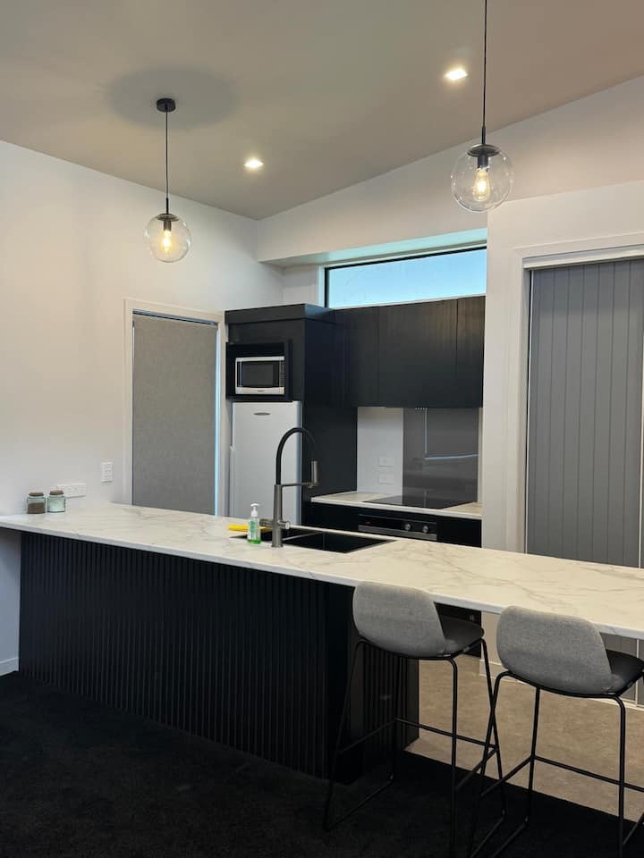Beautiful New Apartment Close To Ilt Stadium - Invercargill