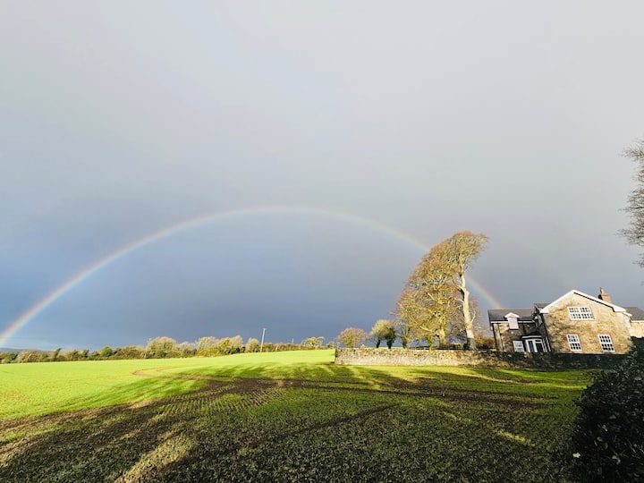 Stone House, Boyne Valley Views, 6 Beds, Sleeps 10 - Drogheda