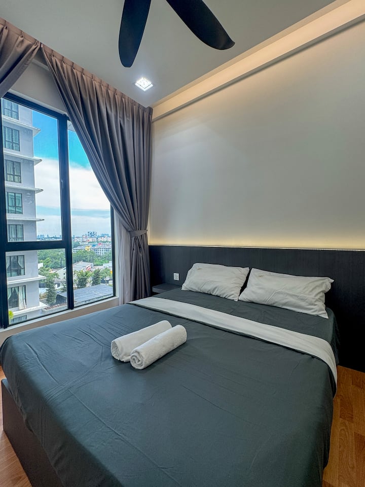 Jb City Stay | For Family & Business, Walk To Mall - Skudai