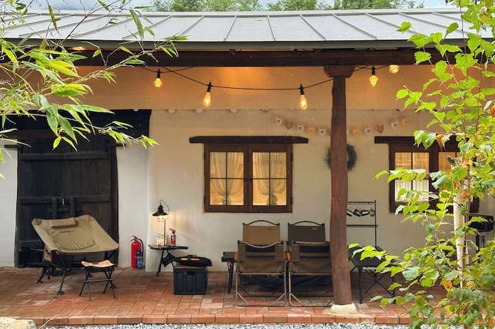 - 주차2대 가능,침대2개[+추가가능],4명,바베큐,프라이빗 정원,Lp바,자쿠지,게임기 - Daegu