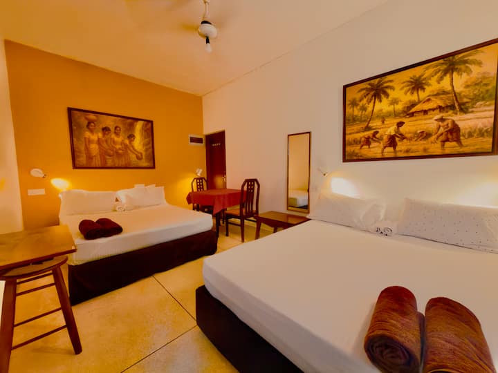 Central Colombo Rooms For Up-to 8 People - Colombo