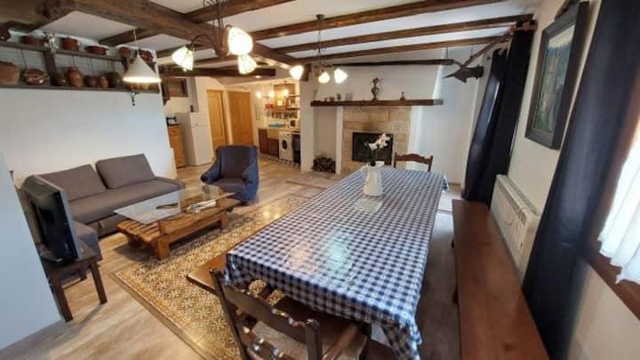 Apartamento Las Pasarelas Bajos Alquezar - Alquézar