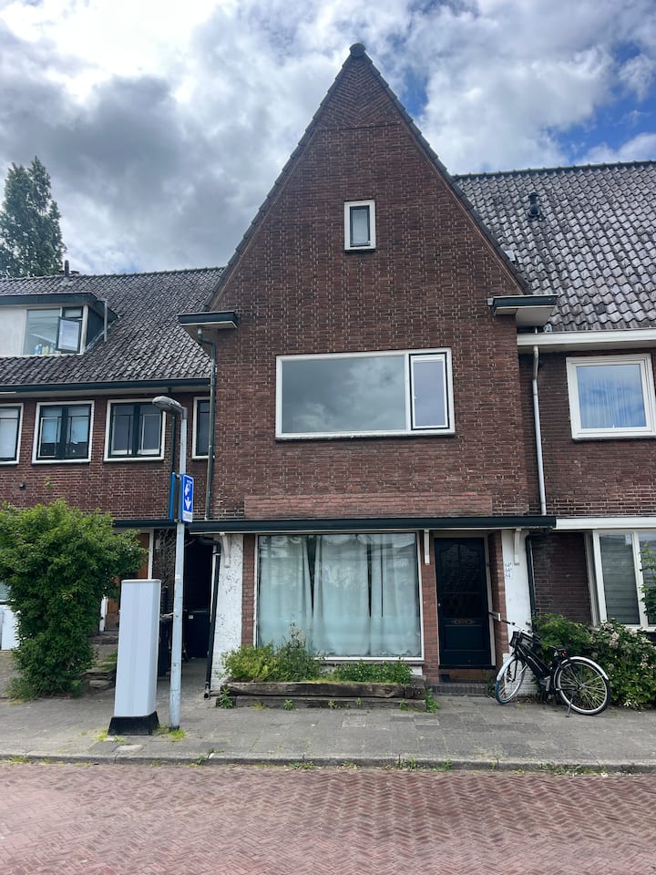 Naast Cs Hilversum Perfect Voor Ams En Utrecht - Hilversum
