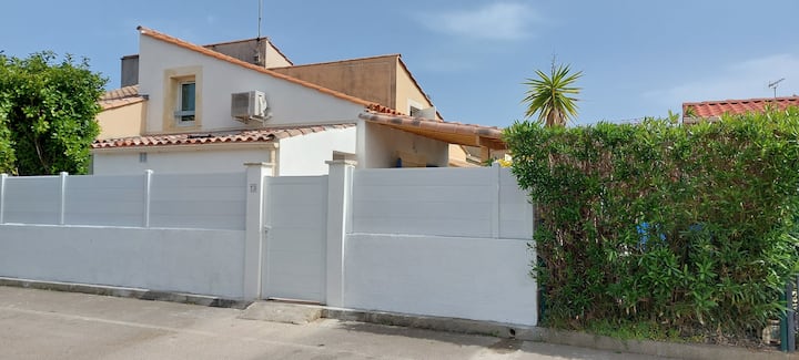 Agréable Maisonnette Avec Terrasse - Vic-la-Gardiole