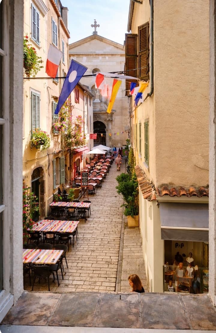 ÉLégant Studio Cœur Historique, à Deux Pas Du Port - Saint-Tropez