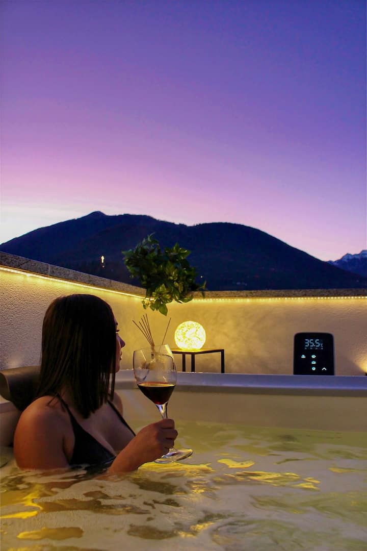 Apt. Romantico Con Jacuzzi Riscaldata+parking - Italien