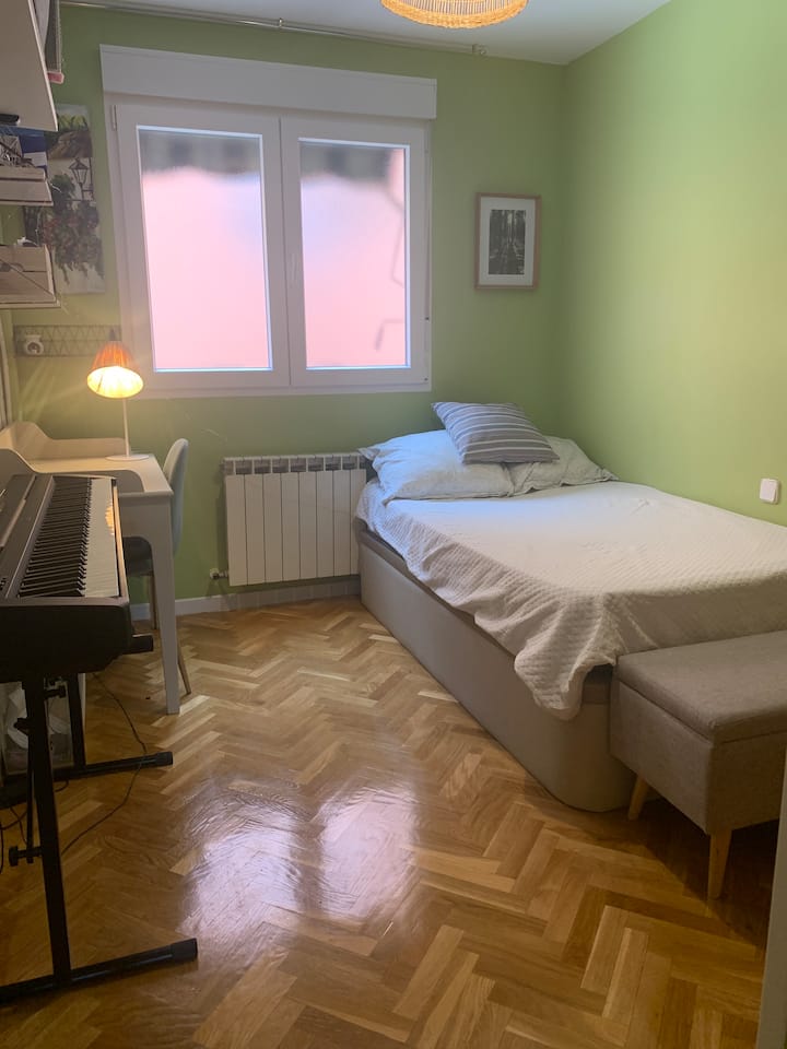 Habitación Acogedora. - Las Rozas de Madrid