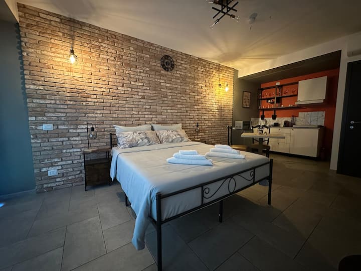 Silent Room Close To The Airport - Aéroport de Bergame - Orio al Serio (BGY)