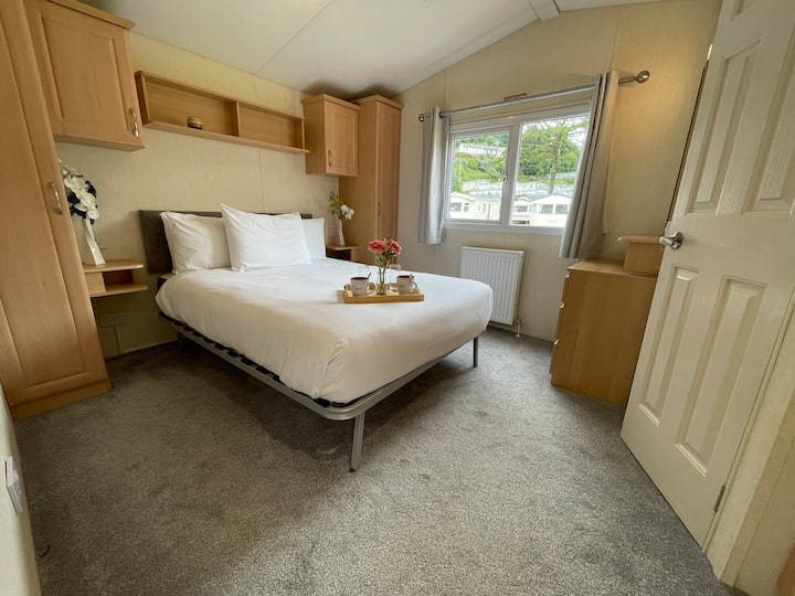 Delta Delights - Wales