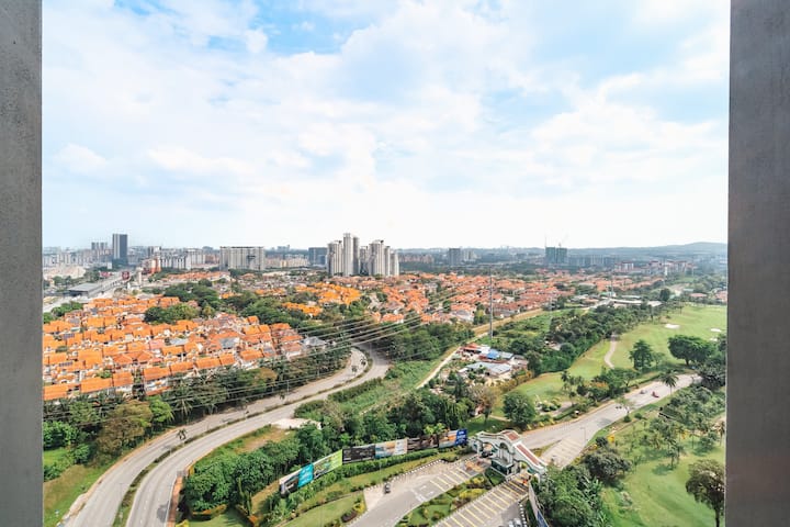 Lumi Tropicana |Golfcourseview|netflix | 3br #115a - Petaling Jaya