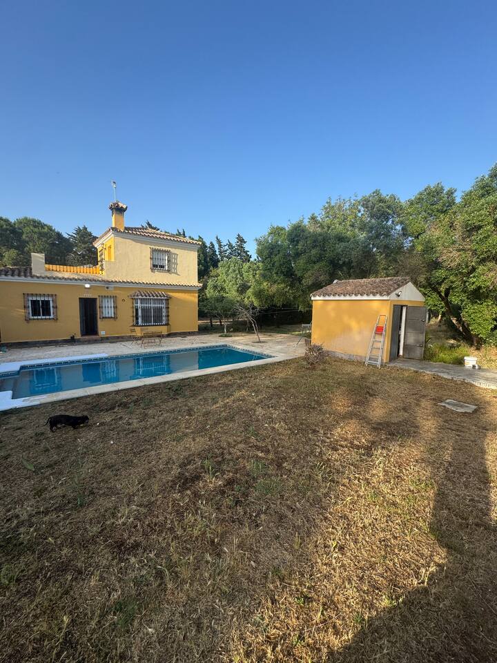 Chalet Independiete Con Piscina - Chiclana de la Frontera
