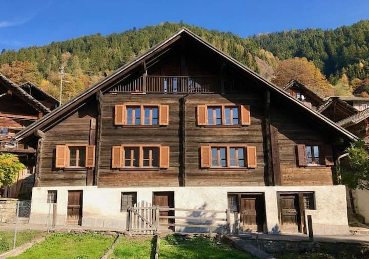 Relaxing Stay At Chalet Ca Da Viola With Sauna - Faido