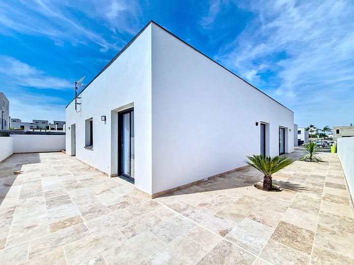 Villa T4 De Plain-pied Lumineuse - Sérignan