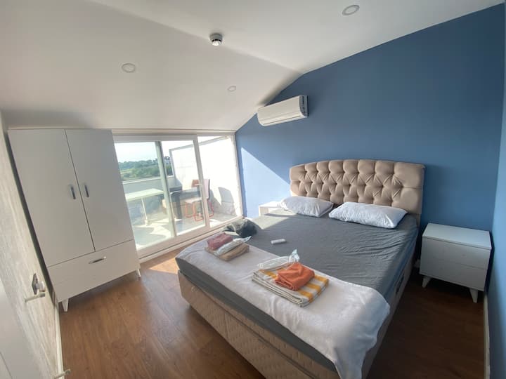 Teras-aile Icin, Bölgenin En Iyisi - Adalia