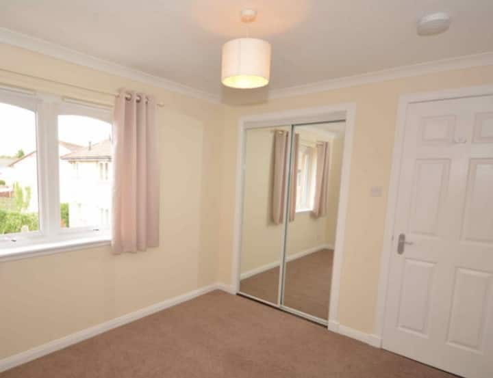 Comfortable Double Room With Own Bathroom - Inverness