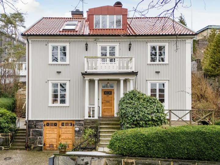 Charming Attic Apartment. - Göteborg