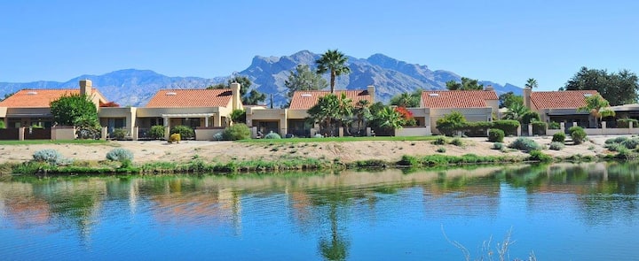 Luxurious Spacious Golf Oasis - Oro Valley, AZ