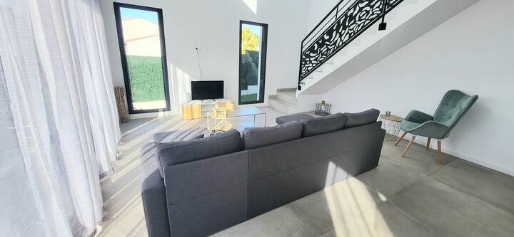 Magnifique Villa Neuve Avec Piscine - Cabestany