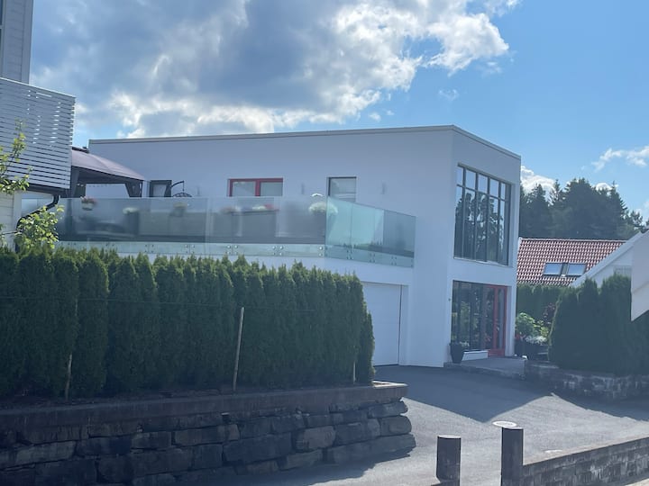 Hjem I Rådal, Nær Golf, Flyplass, Sentrum - Bergen, Norway