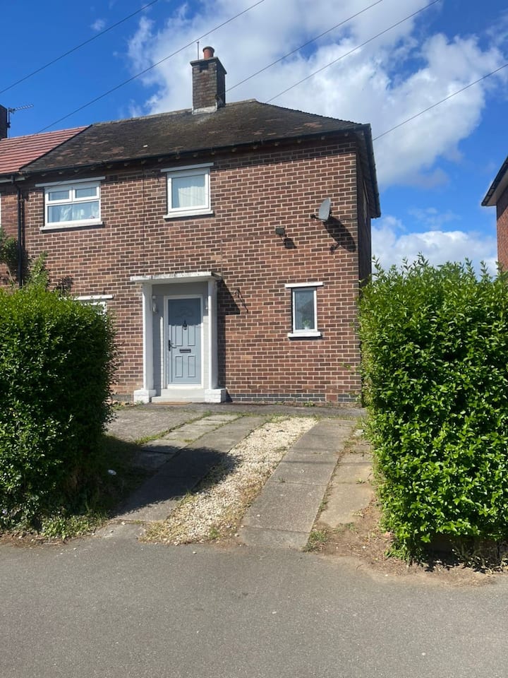 Quiet 3 Bed Beautiful House - Sheffield