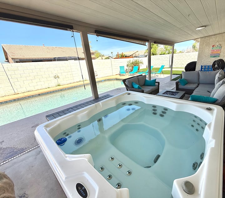 Glendale State Farm West Gate - Glendale, AZ