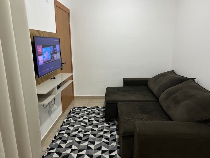 Apê Jardim Do Lago Aconchegante Em Até 6x S/juros - Uberaba