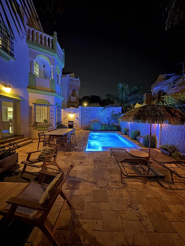 Luxury Villa With Panorama View And Heated Pool - Malaga