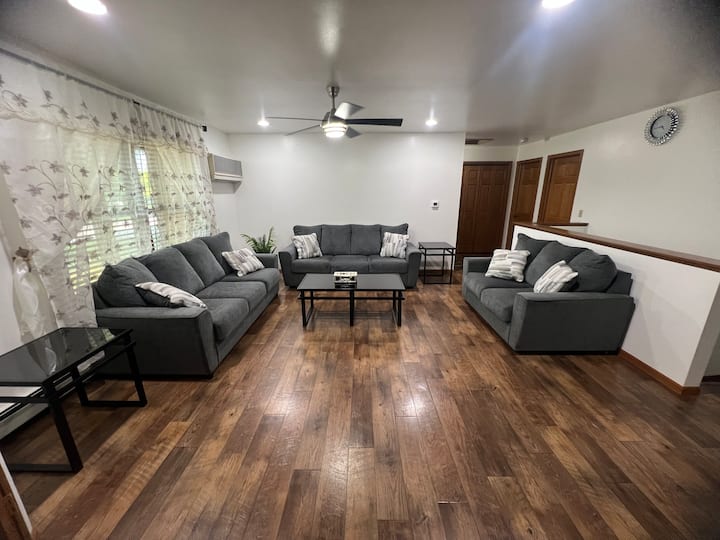 Eaa Rental Only~ 1-16 Nights ( 2 Miles From Eaa) - Oshkosh, WI