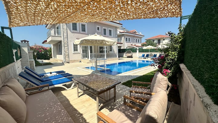 Villa Volea Dalyan-2, 10 Kişilik, Merkezde - Dalyan
