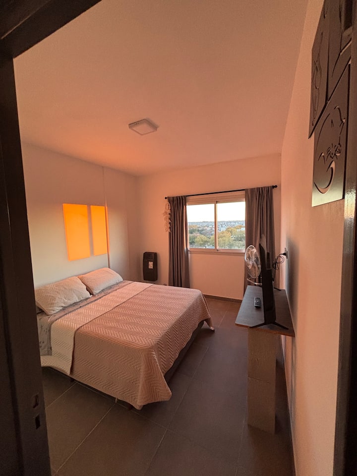 Departamento Muy Cómodo - Junín, Francia