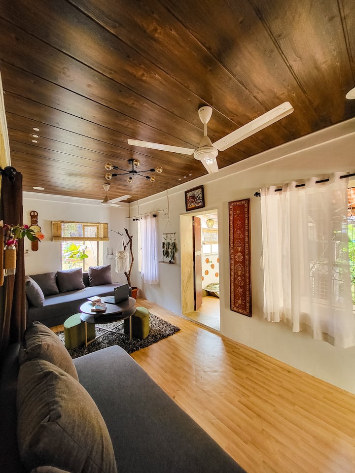 Asante - The Cottage House Hill Road Bandra - Mumbai