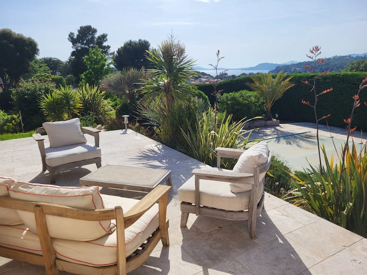 Grande Villa Piscine Vue Mer Proche De La Plage - La Valette-du-Var