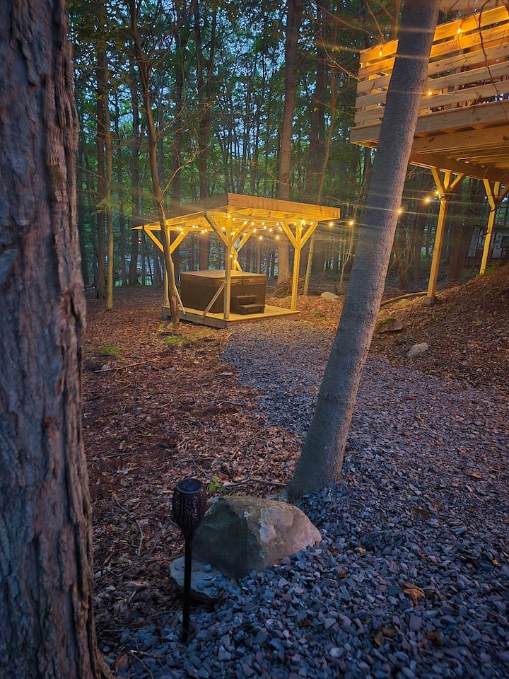 Brand New Tiny Home Private Hot Tub/near Hiking - 莫斯科