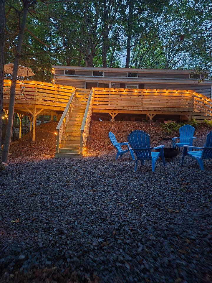 2025 Brand New Tiny Home Private Hot Tub - 莫斯科