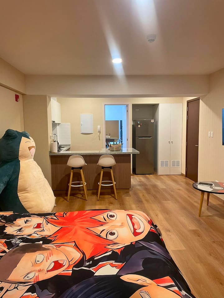 Anime-style Studio Decor - Peru