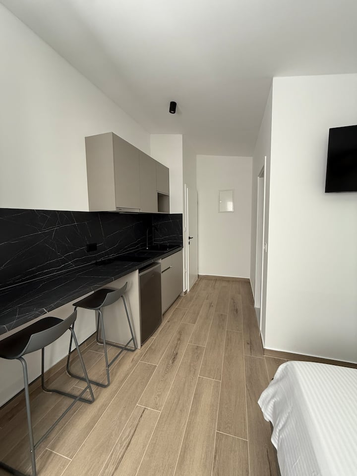 M I A Studio 2 - Baška Voda