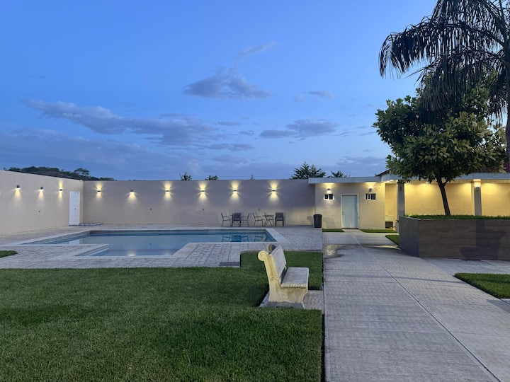 Anturio’s House Apart. #3 (Facturación Cai) - Honduras