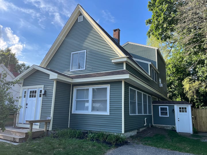 The So Po Green House! - Portland, ME