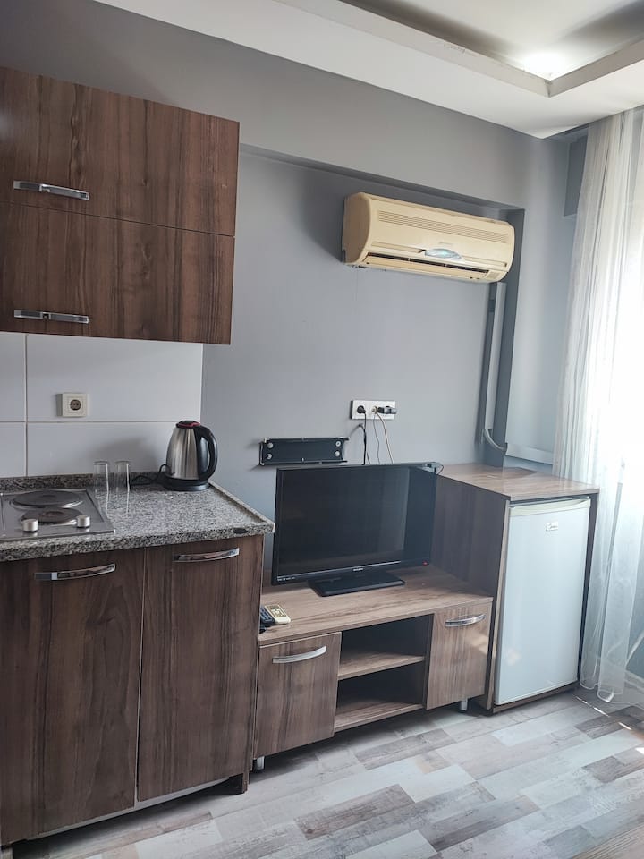 Alsancak 1+1 Junıor Suıt - Izmir