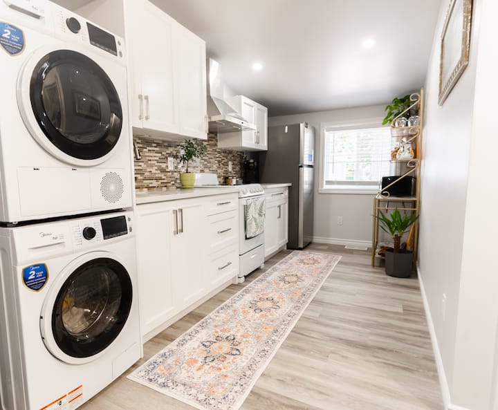1 Br Modern Loft Windsor (West) By The Bridge - Windsor