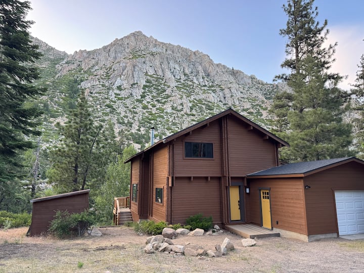 Carson River Cabin - Markleeville, CA