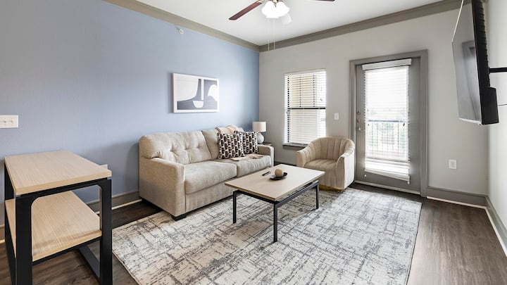Landing | Stylish 2bd, Clubhouse - Carrollton, TX