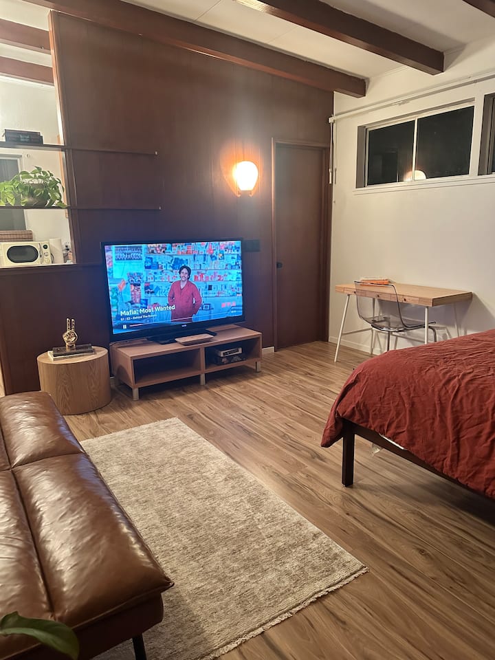 1950’s Mid-century Modern Studio - Merced, CA