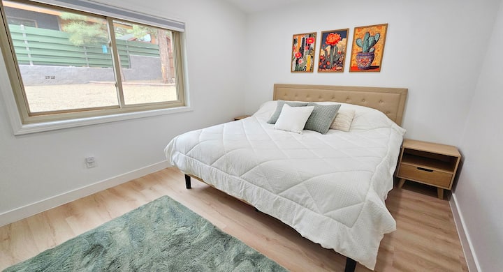 Family Retreat | Sleeps 9 | Fire Pit, Dogs Welcome - Flagstaff, AZ