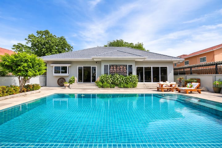 Light Living - Pattaya