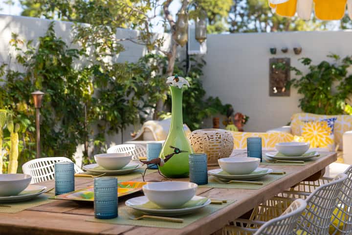 Racquet Club Escape With Private Pool & Spa - Palm Springs, CA