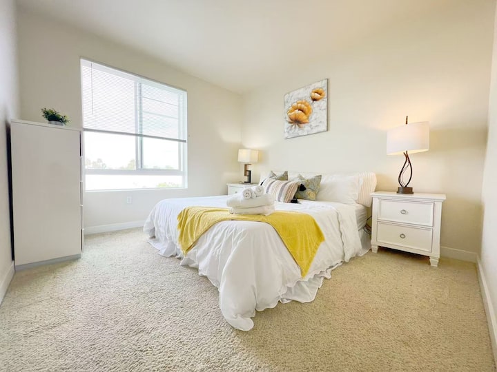 Irvine 2b2b Apartments - Irvine, CA