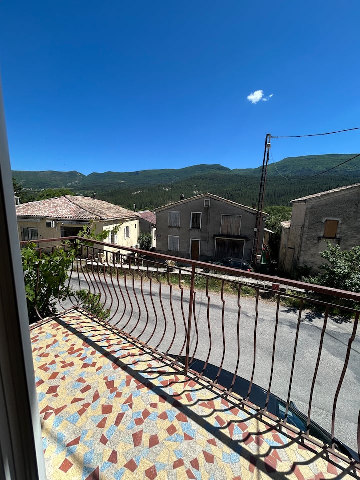 Studio Des 2 Vallées - Laragne-Montéglin
